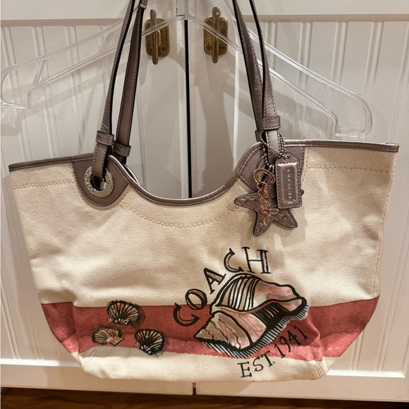 Coach | Bags | Authentic Coach Bag Adorable Seashell Theme Excellent ...